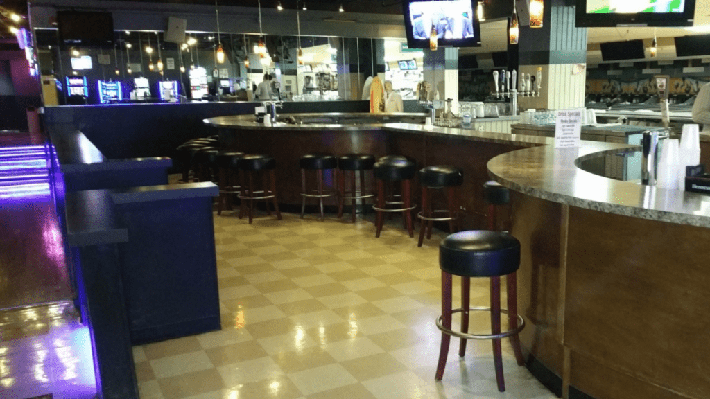 Bowling Alley Bar Design for Illinois' Largest Bowling Center